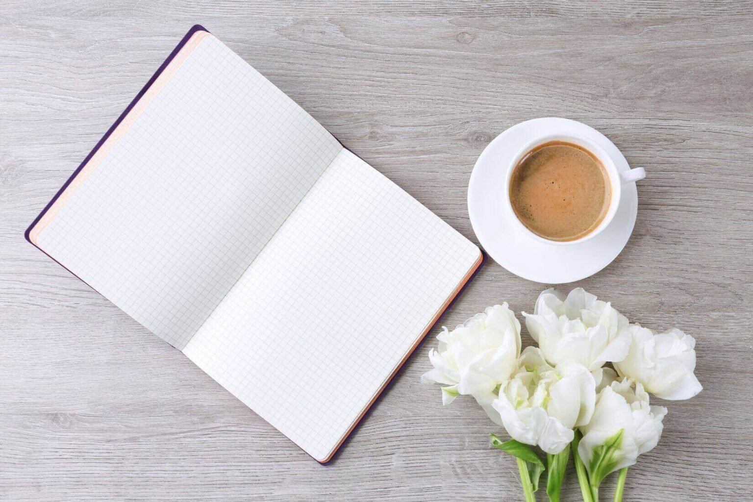 50+ Growth Mindset Journal Prompts to Change Your Perspective