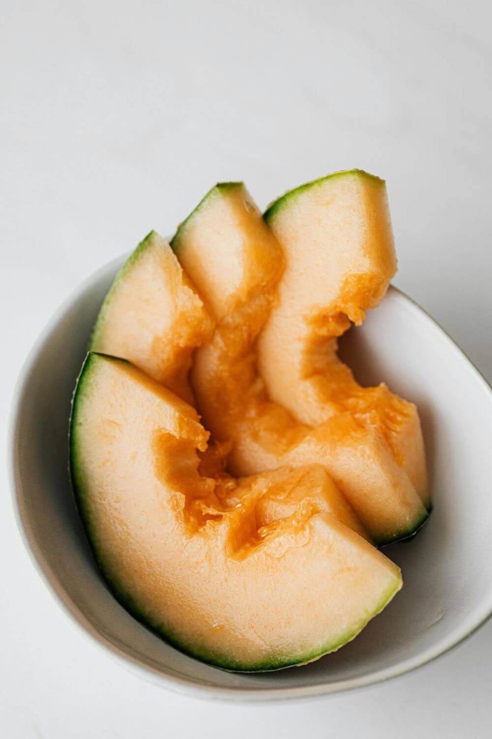 5 Steps to Start Eating More Holistically and Naturally